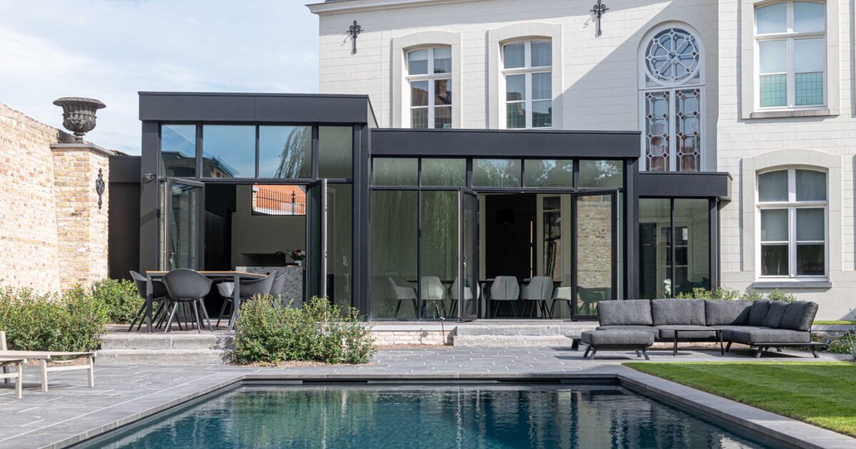 Een moderne veranda in steellook | Willems Veranda's